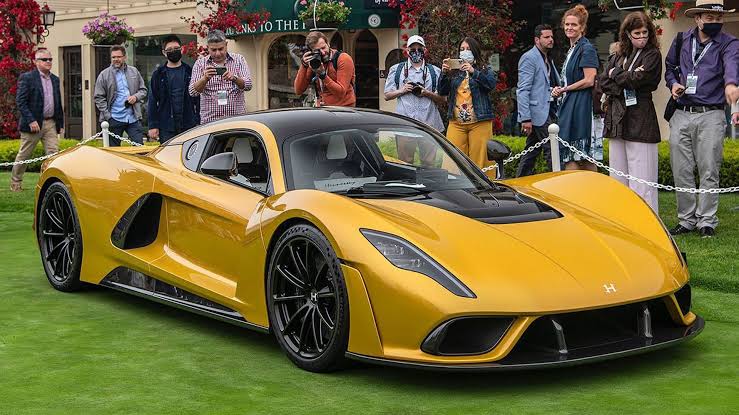 5 Most Fastest Cars On Earth In 2025 (Fastest Cars In The World Exposed)